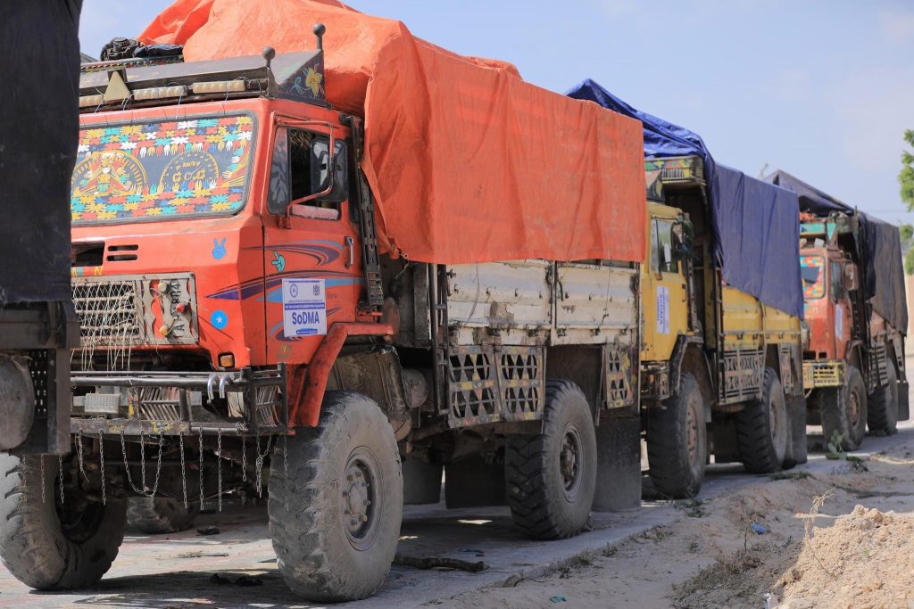 SoDMA flags off relief supplies to Mahaday district | Somali ...