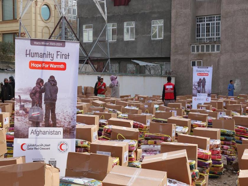 QRCS launches warm winter campaign in 13 countries | Somali Observatory ...